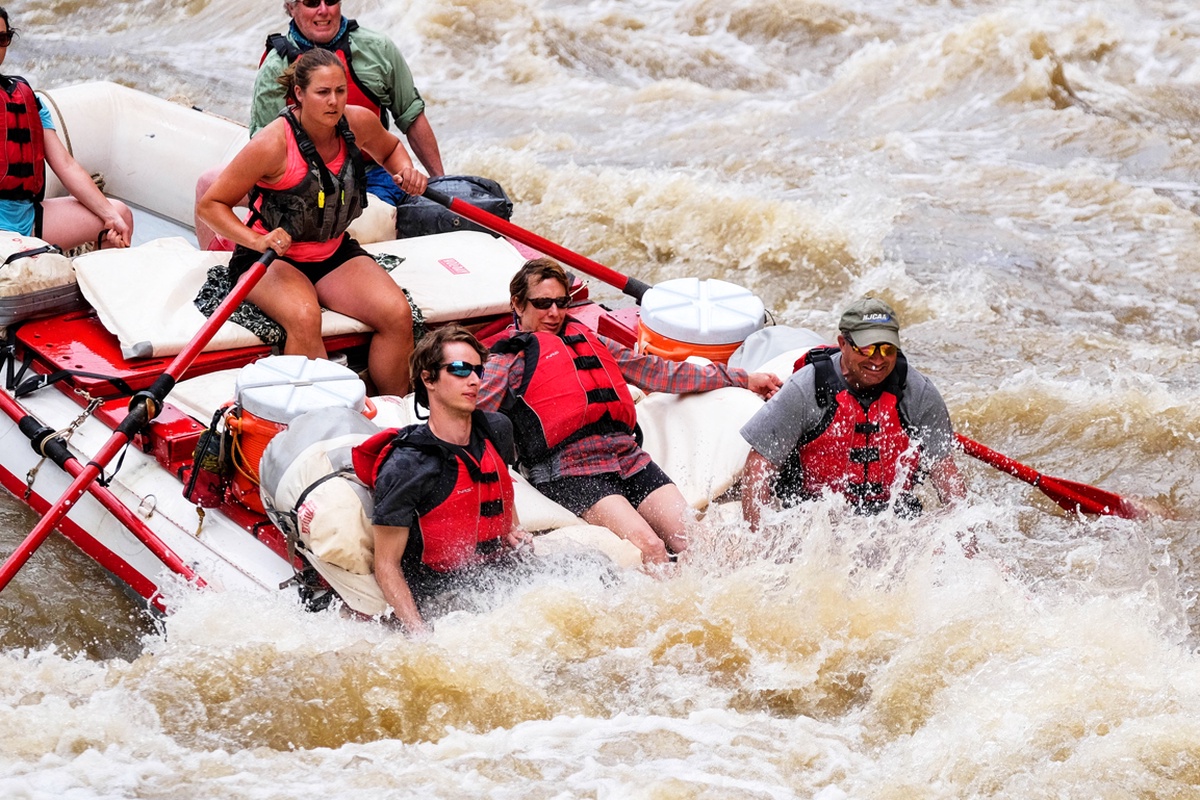 Women Seize the Oars – Holiday River Expeditions Reports Growing Number ...