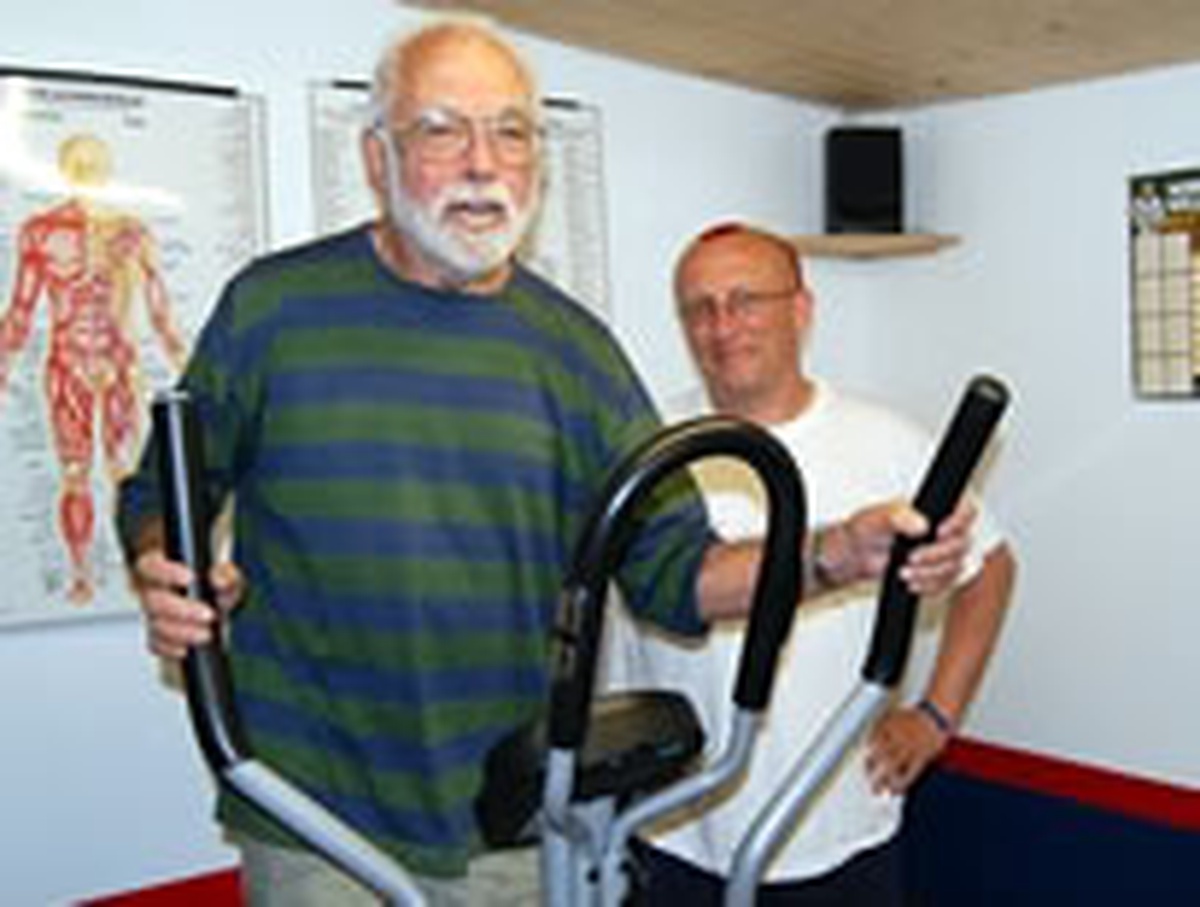 George Solt, 82 - Officially the Oldest Person to Climb Kilimanjaro ...